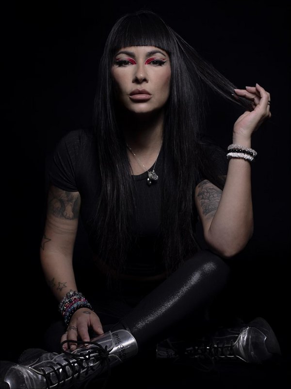 Fatima Hajji - PAROOKAVILLE